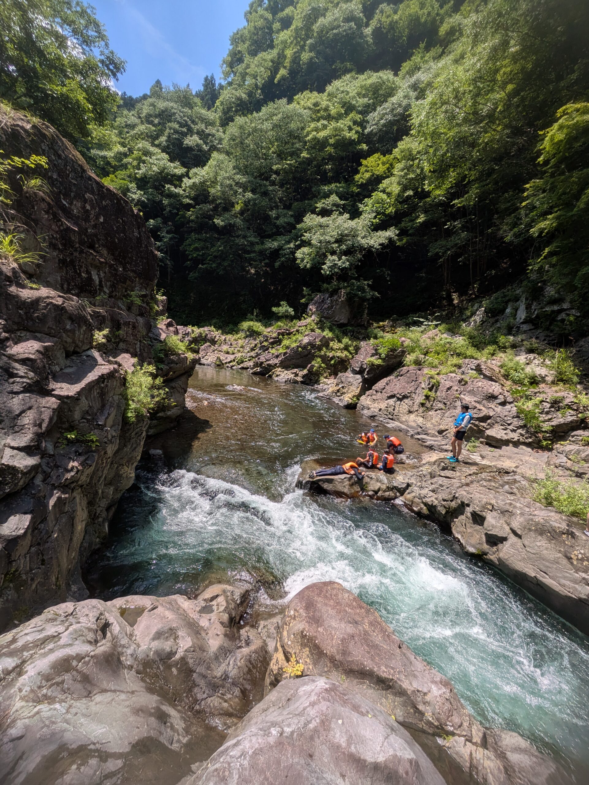 川ガキ天国♥ – 山のふるさと合宿 かじかの里学園